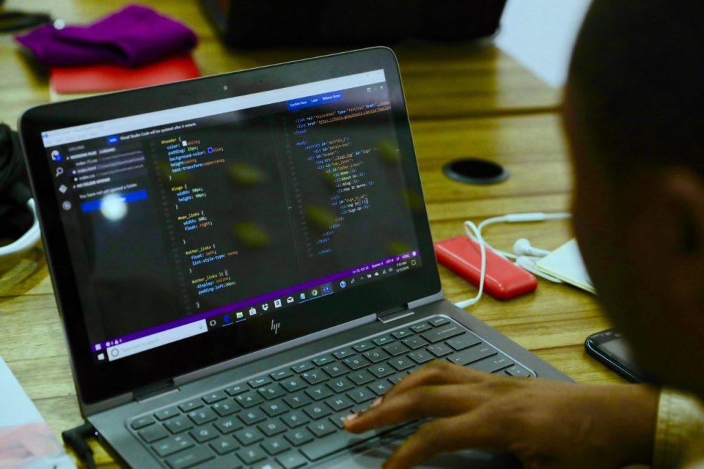 【Java】エンコードって何？確認方法と指定の仕方 | ポテパンスタイル